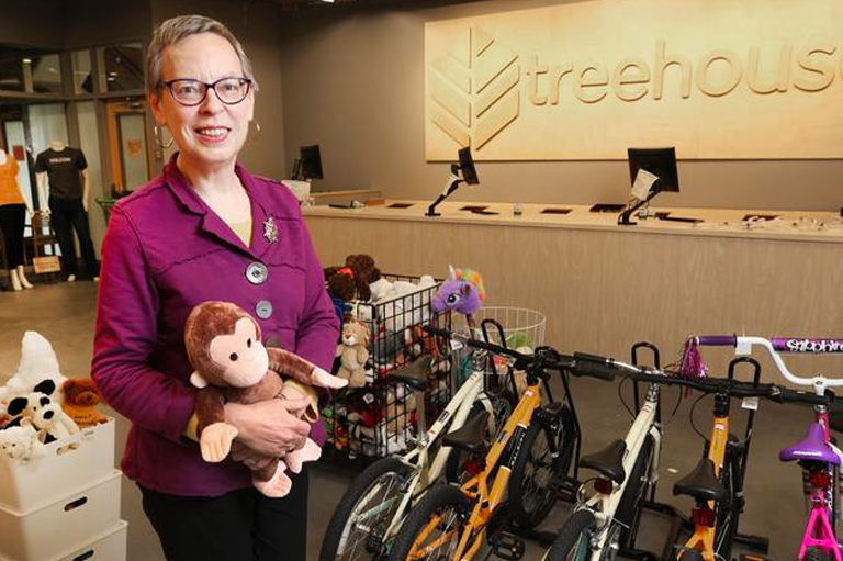 Treehouse, Seattle WA - Stand for Your Mission